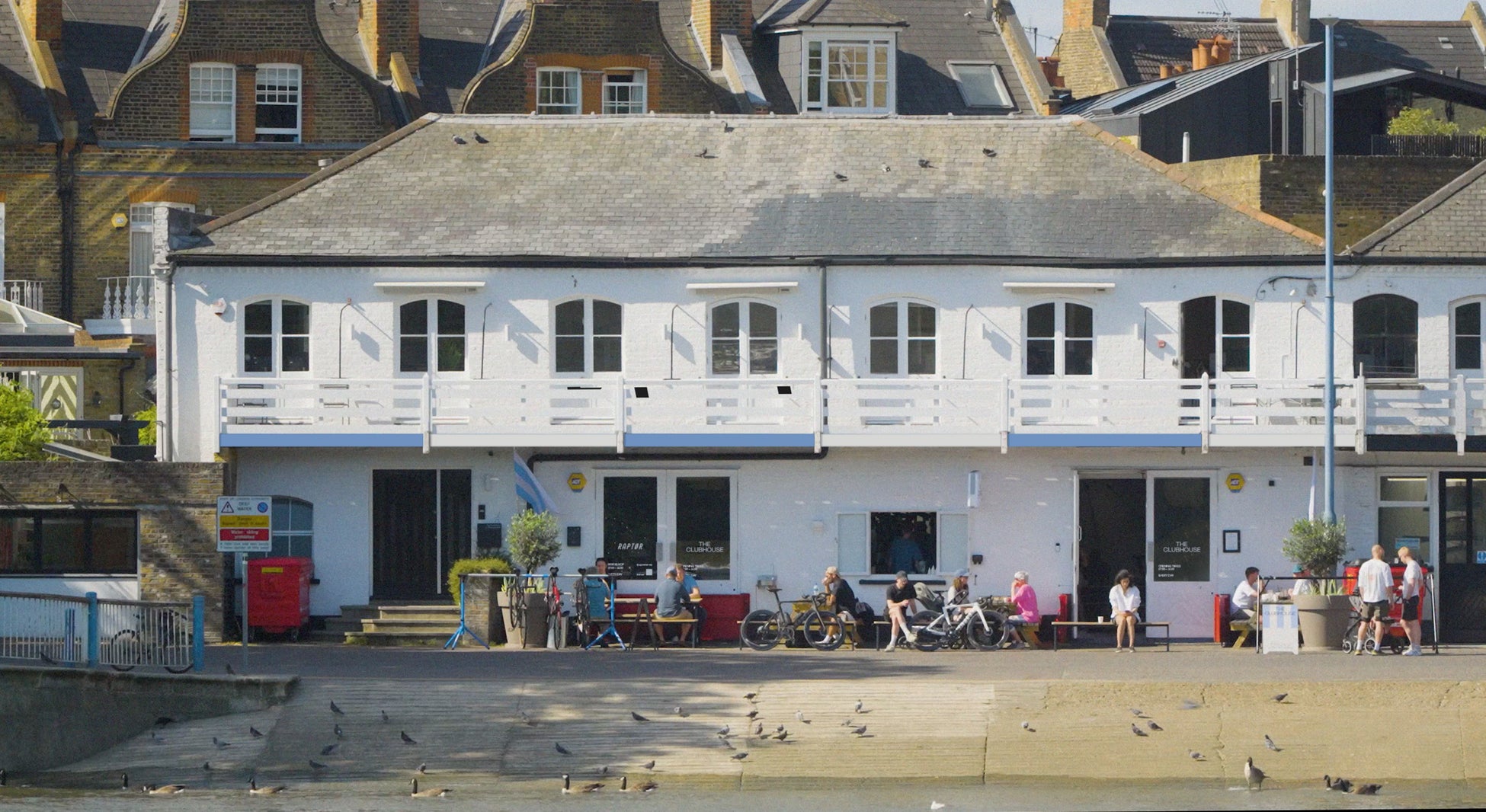 The Clubhouse | Putney – Raptor Bikes